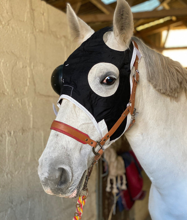 Masque cache-oeil unilatéral Equivet contre l'uvéite, l'ulcère - Equidiva